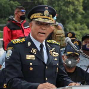 EL COMISARIO GENERAL DE LA POLICÍA DE ARAGUA PRETENDE ARMAR SU CLAP ...